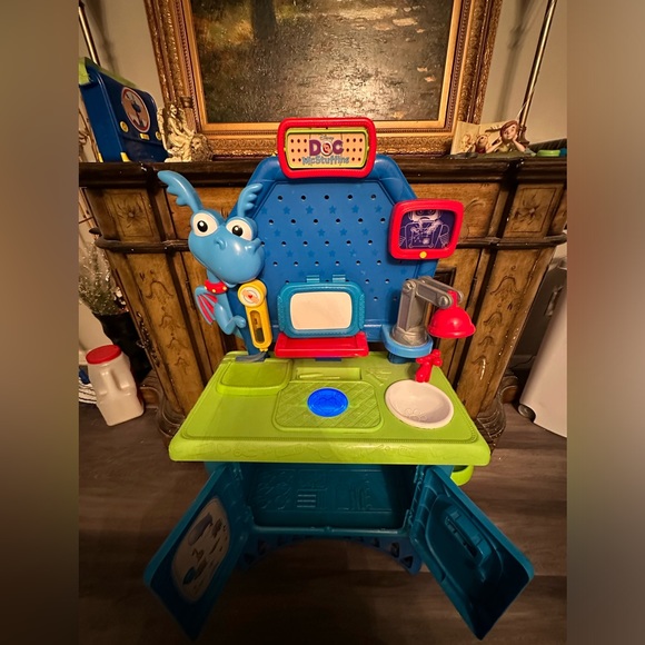 Doc McStuffins | Toys | Doc Mcstuffins Talking Stuffy Checkup Station ...